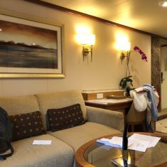 Suite R731 on Royal Princess, Category V6