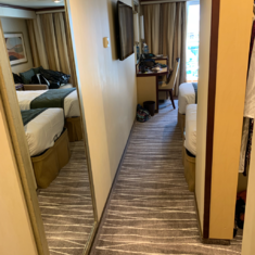 Balcony Cabin E731 on Royal Princess, Category D4